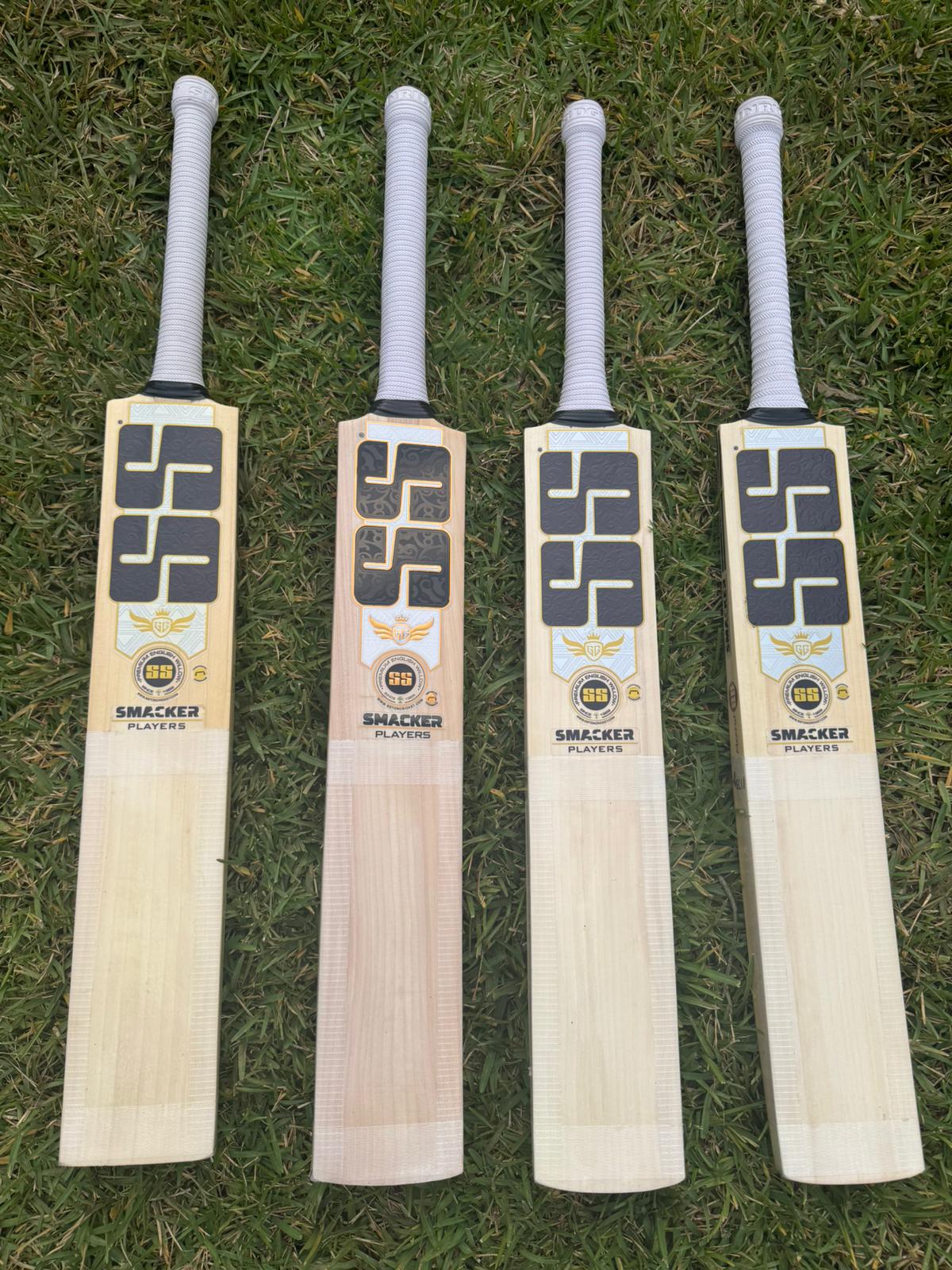 GG Smacker English Willow Cricket bat (Players)- Adult SH